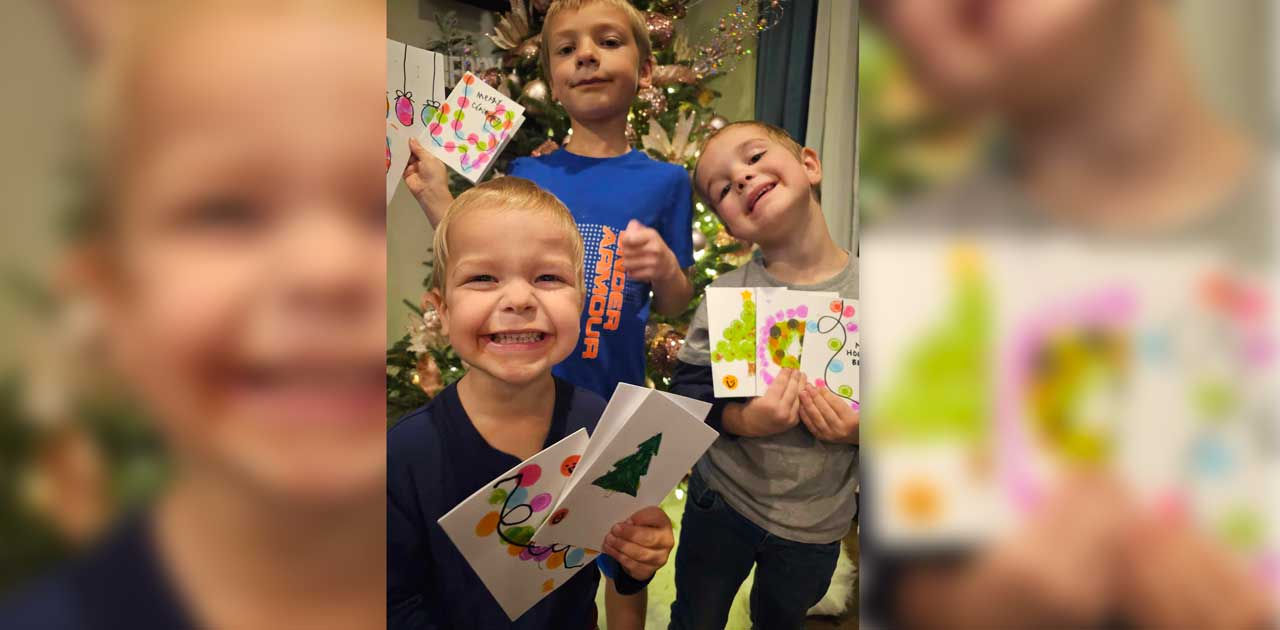 Kids Invited to Decorate Holiday Cards for Nursing Home Residents - OnFocus