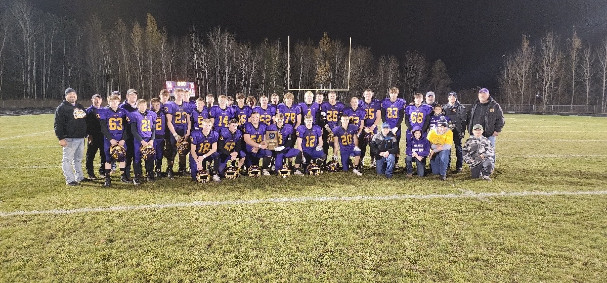 Oakfield vs Gilman 8-Player Football State Semifinal Preview - OnFocus